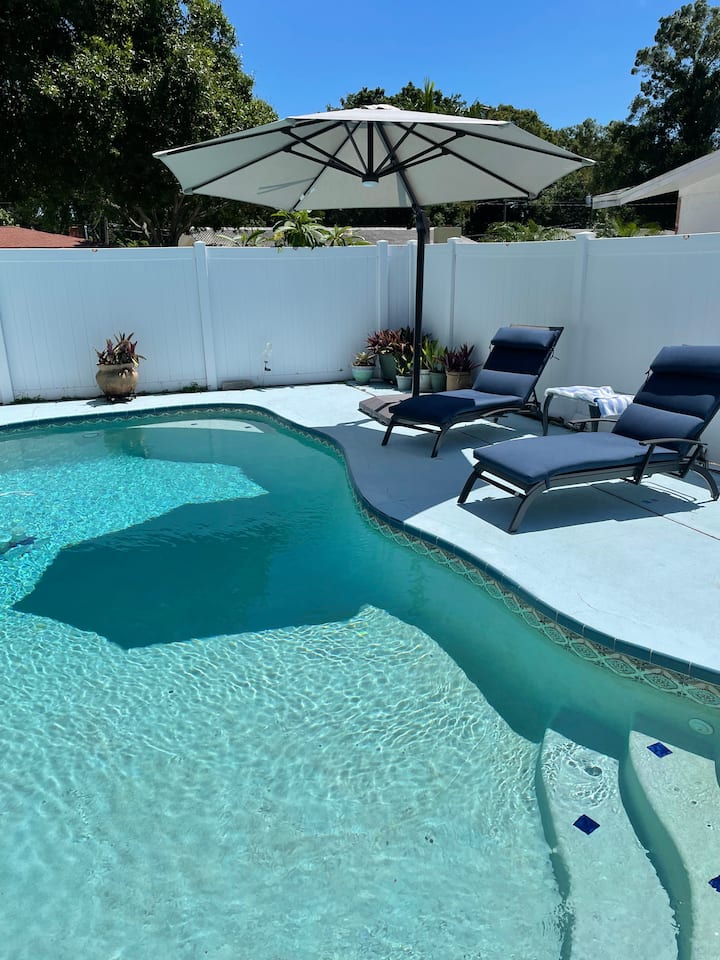 Newly Renovated 2 Bedroom/2 Bath Home With Pool - Hillsborough County, FL