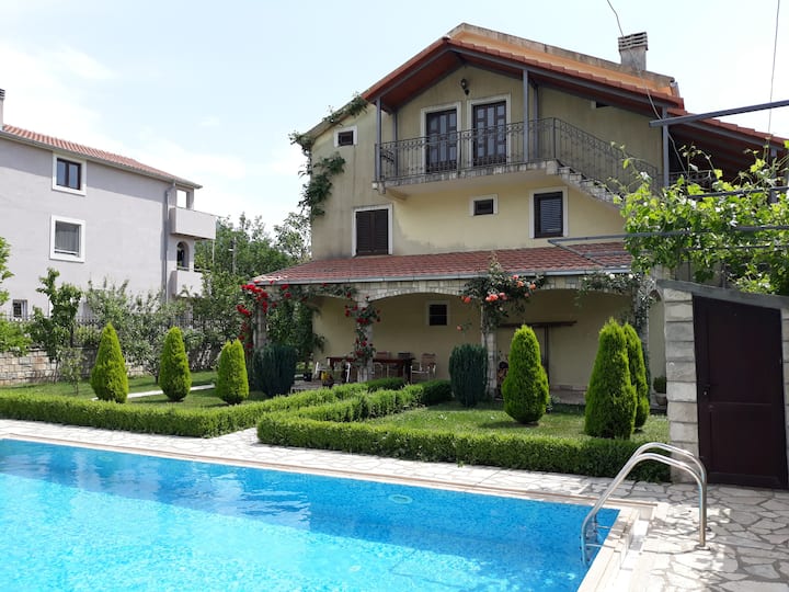 Vila Vera1 - Monténégro