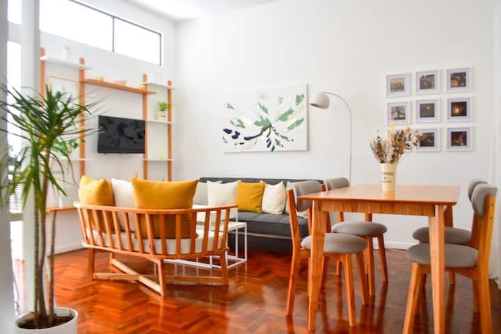 Hermoso Departamento En El Corazón De Recoleta - Recoleta