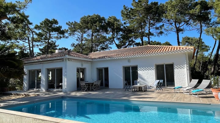 Villa Avec Piscine, 14 Couchages, 10' Des Plages - Vendée