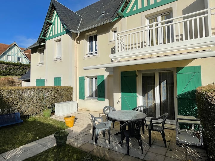 Maison Chaleureuse Avec Jardin Et Parking - Cabourg