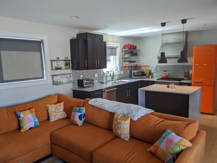 New Modern House In Downtown With Garage! - Portland, ME