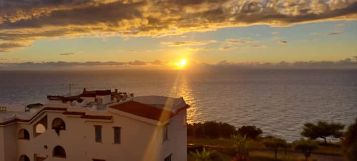 Appartement Vue Sur Mer, Terrasse Et Plage - Praia A Mare
