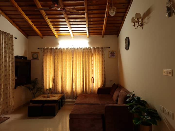 Pinegreen Chalets- 2 Bedroom Wifi Vacation Home - Bhimtal