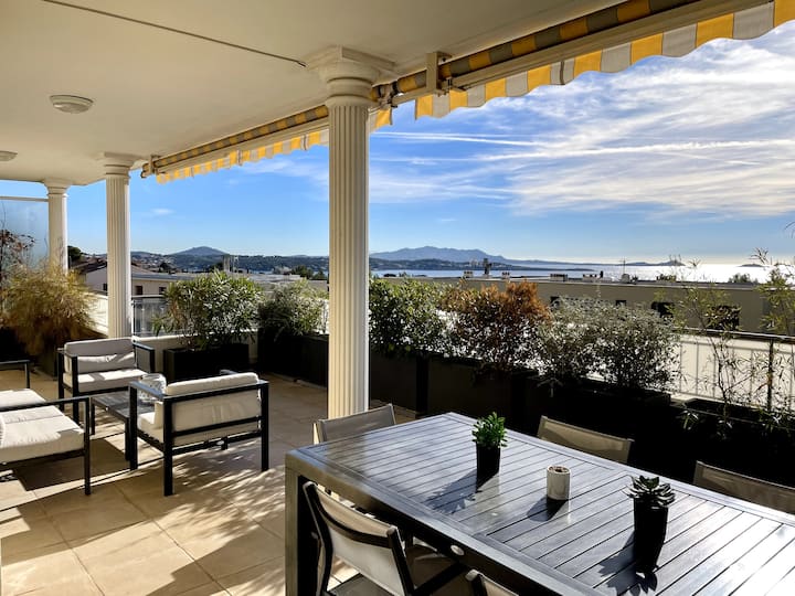 Spacieux Apt à Proximité Du Port: Clim Et Parking - Bandol