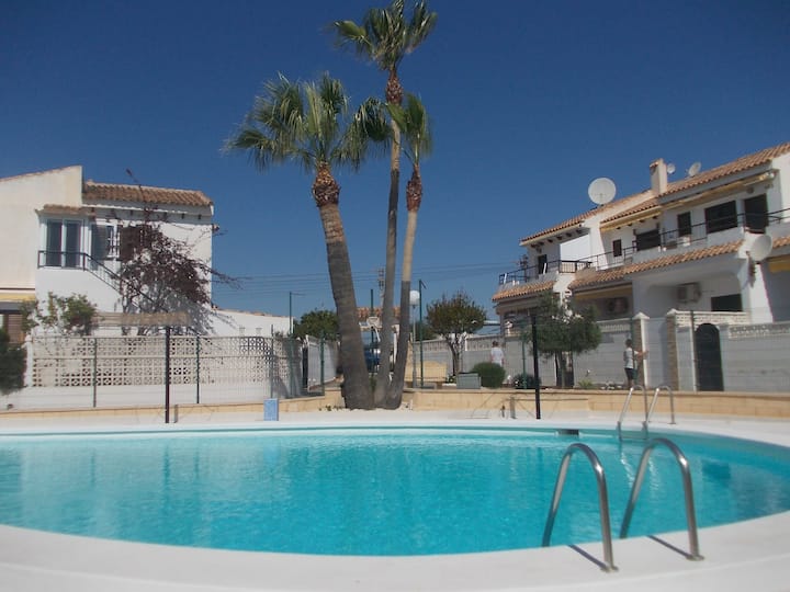 Casa Kristina Delightful One Bedroom Bungalow - Torrevieja