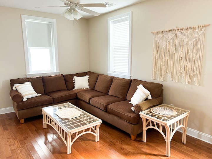 3 Bedroom, 1st Floor Condo With Off Street Parking - Ocean City, NJ