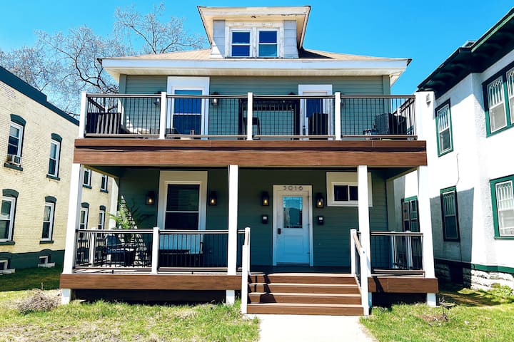 Trendy And Stylish 3br Uptown Unit - Minneapolis