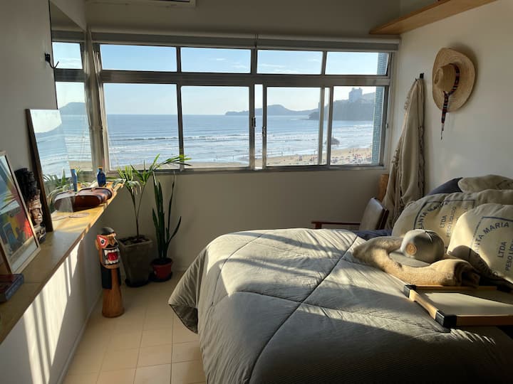 Santos Surfstudio @Santosurfstudio - Santos