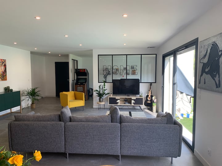 Villa Avec Piscine Au Calme Nîmois - Nîmes