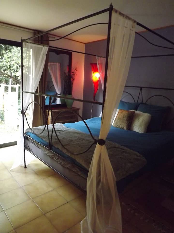 Agréable Chambre Dans Un Endroit Forestier! - Roquebrun