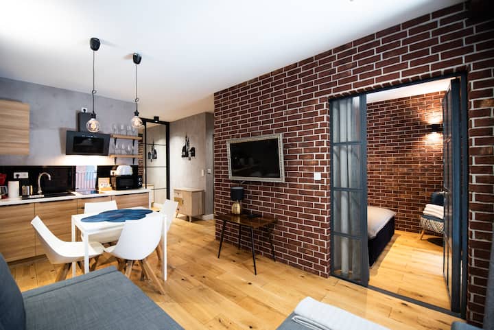 Apartment With Free Parking In Jewish Quarter! - Krakow