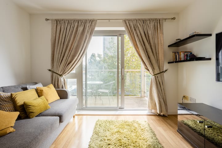 Contemporary 2 Bedroom Apartment In London - London, UK