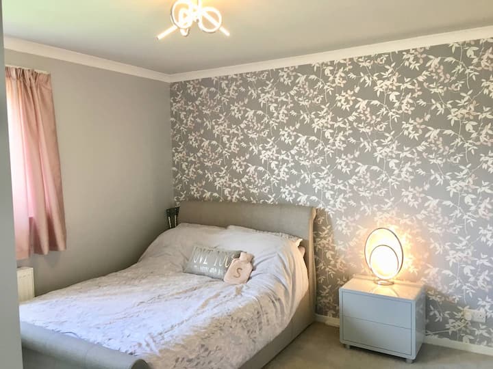 Large Modern Home Sleeps 8,7 Miles From St Andrews - Cupar