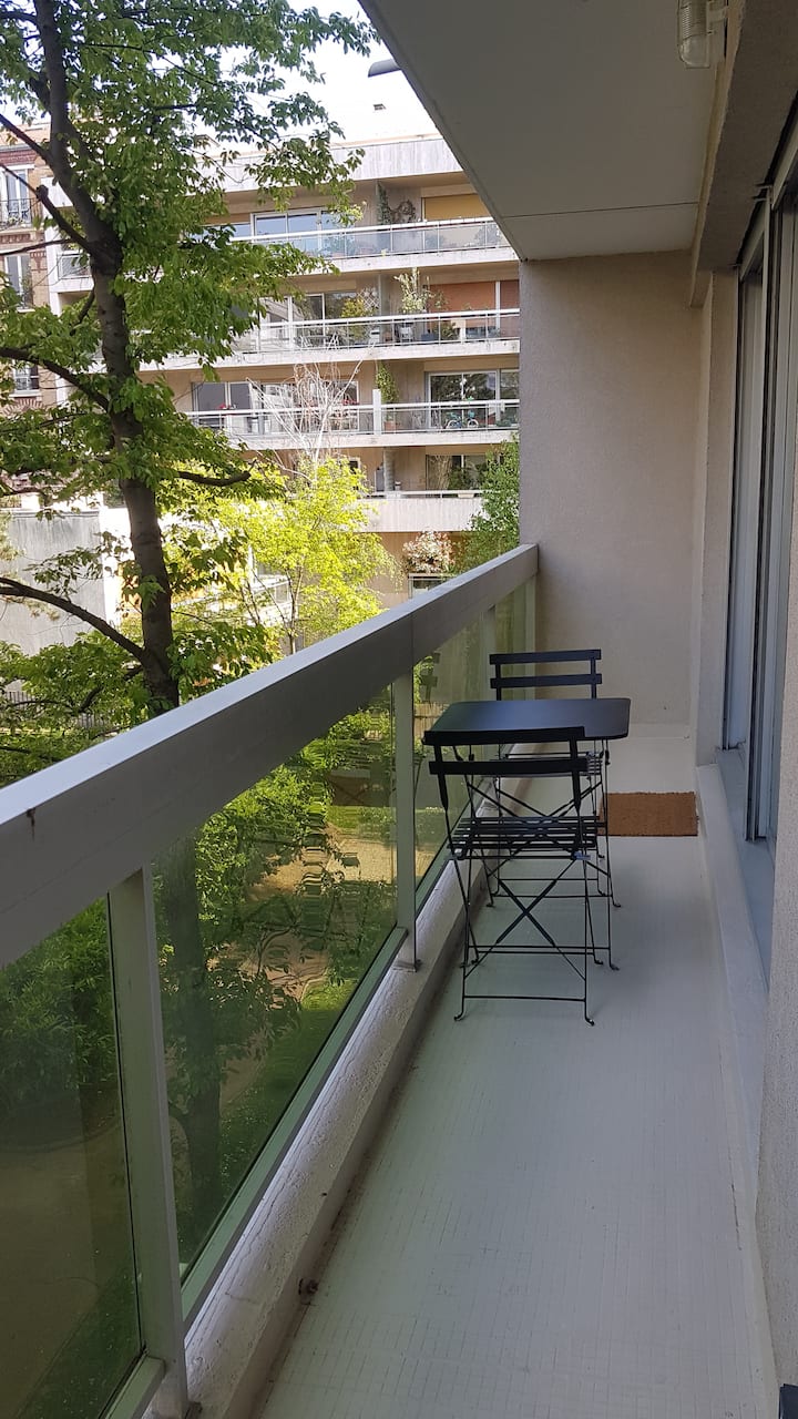 Paris Centre Grand Studio 30m² Sur Jardin Balcon - Issy-les-Moulineaux