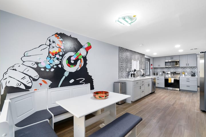 Chiens Acceptés, Parking Couvert, Immense Jardin, Jacuzzi - Phoenix, AZ