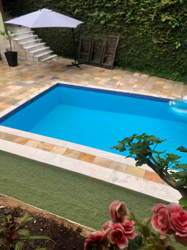 Quarto Aconchegante Em Casa Com Piscina - Belo Horizonte