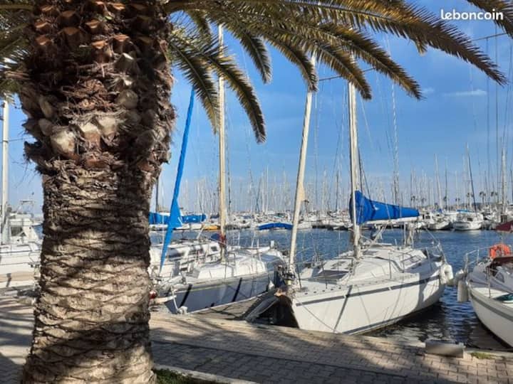 Appartement  Calme Au Port Rive Droite - Gruissan