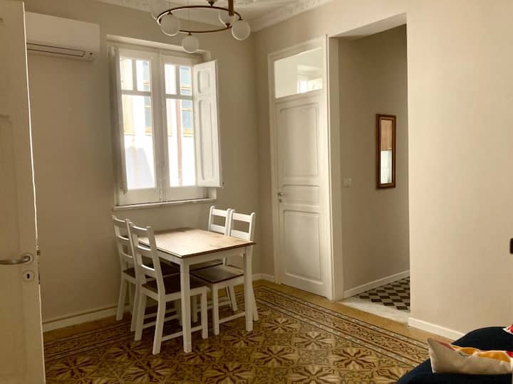 Il Gioiello Dei Tartari, Al Centro Di Palermo - Palermo, Italy