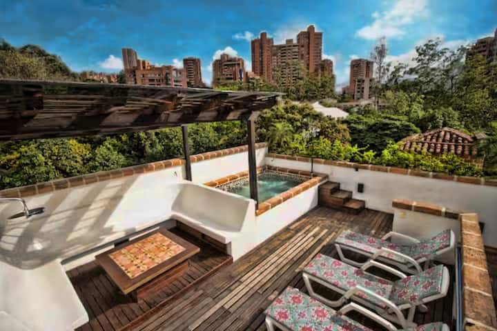 Medellín Mansion Vacation Rentals - Colombia | Airbnb