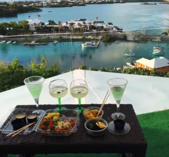 Eagle’s Nest Penthouse - Bermuda