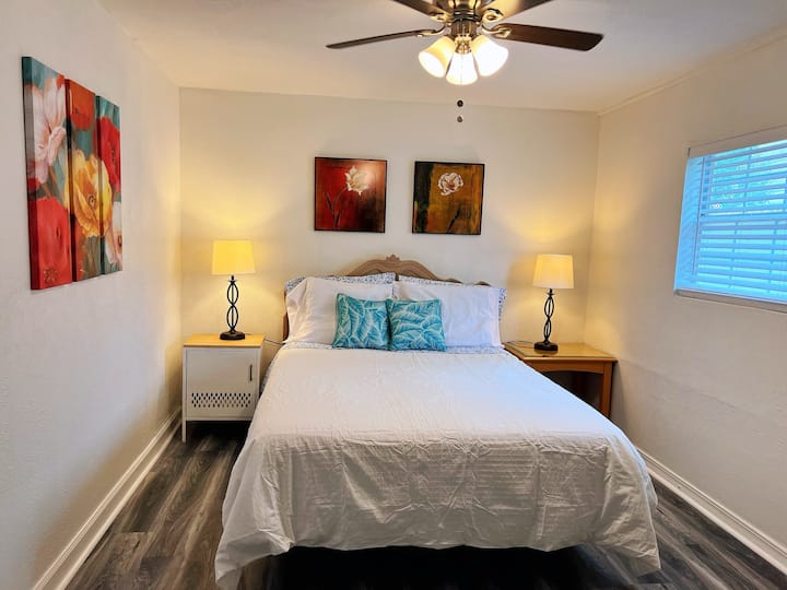 1bdr/1bthr Near Jax Downtown Pet Friendly 124b - Jacksonville, FL