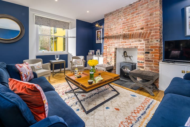 Stylish Georgian Townhouse With Cinema Den - ノーサンバーランド