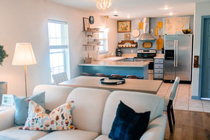Lucky King-4-bedroom
Steps Away From The Casino - Cape Girardeau, MO