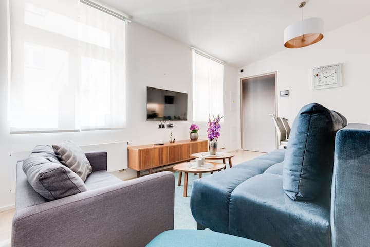 Royal Residence Apartments In The Heart Of Prague - Praga