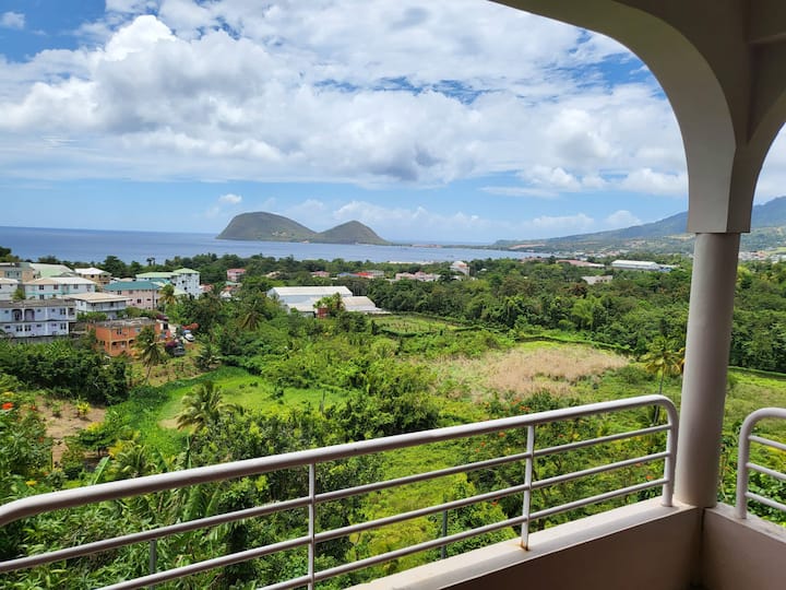 Balisier Apt 2 - 1 Bedroom Apt With Gorgeous View! - Dominica