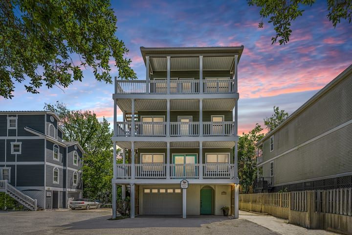 Wren's Nest-newly Renovated Waterfront Home - Edisto Beach, SC