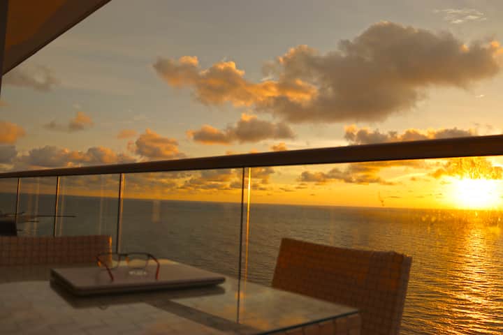 20th Floor, Luxurious And Beautiful Sunsets - Cartagena, Colombia