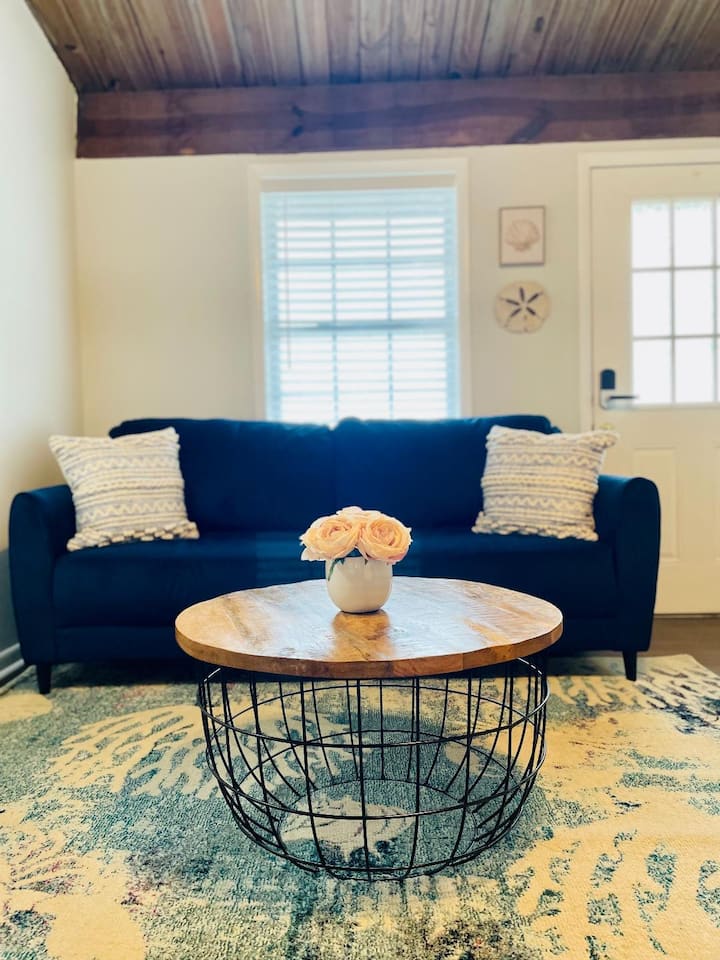 Fresh And Airy 2-bedroom Beach Duplex - Beaufort, NC