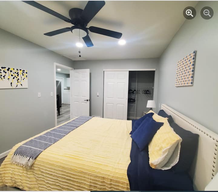 Detached Garage Apartment, 800 Sqft. - Mobile, AL