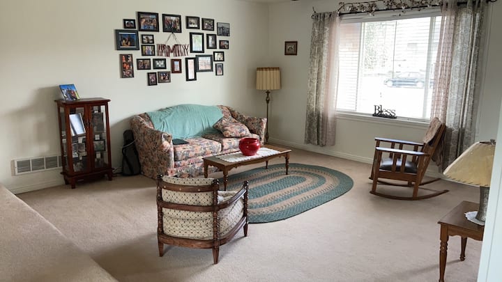 Home At Last Cozy Room - Vernal, UT