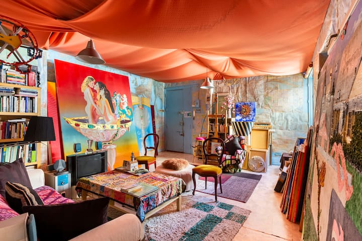 Magic Artistic House In The Center Of Madrid - Madrid