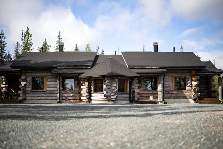 Rukan Lähistöllä Kodikas Mökki, Takka Ja Sauna - Ruka