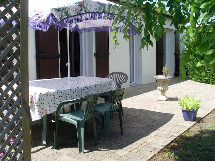 Saint Georges De Didonne
Agréable Chambre D'hôtes - Soulac-sur-Mer