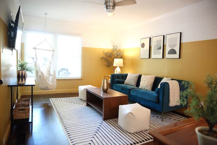 Modern, Cozy Home Minutes From Art District - Charlotte, NC