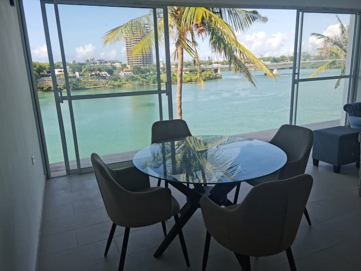 Seaglass 2 Bedroom Seaview - Mombasa