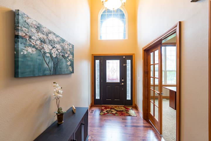 Cheerful Family Friendly Home Near Vancouver Mall - Portland, OR