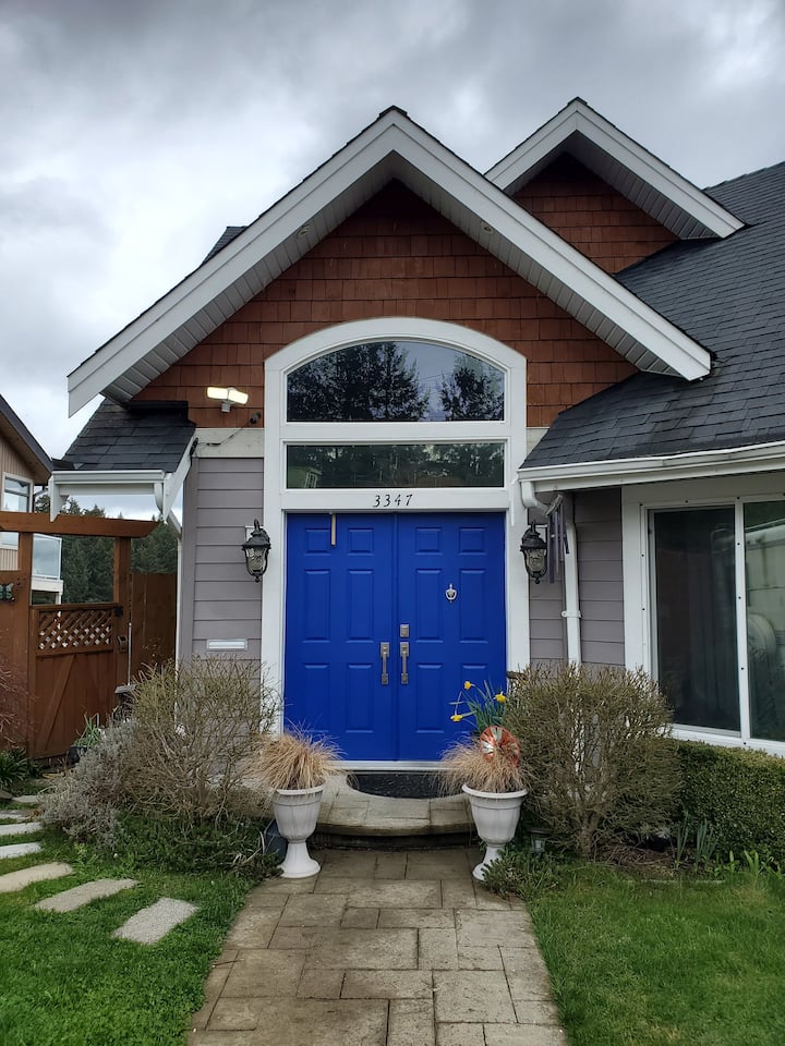 Emma's Ocean View 2 Bedroom/bbq - Langford