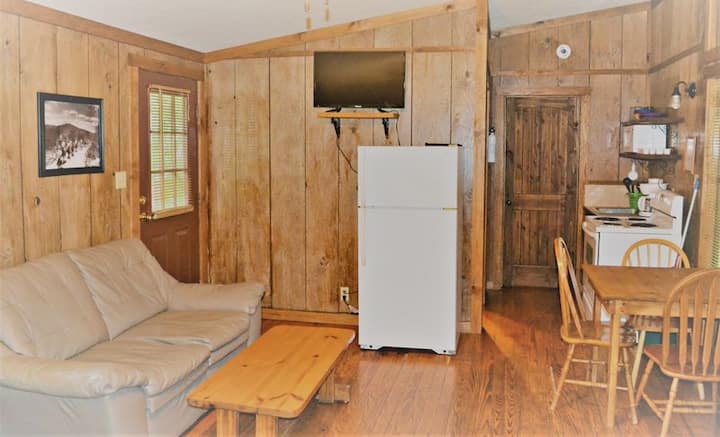 Neal's Lodges Cabin 54 - 콘칸