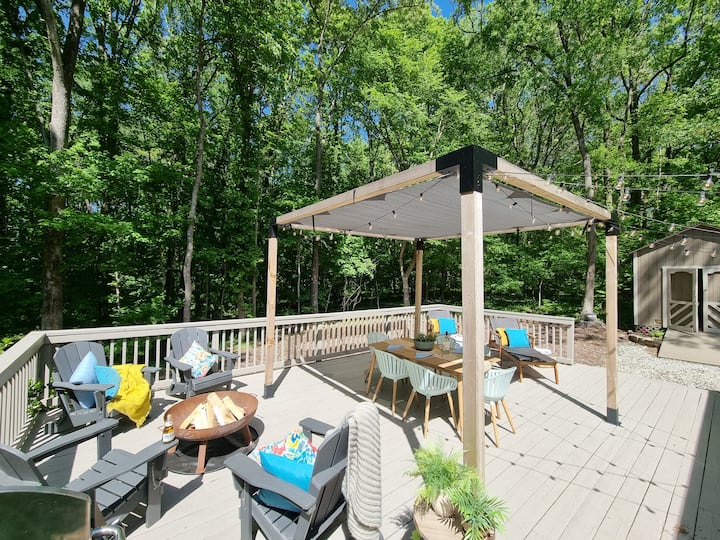 Durham Retreat; Deck, Grill, Firepit, Dining +More - Durham, NC