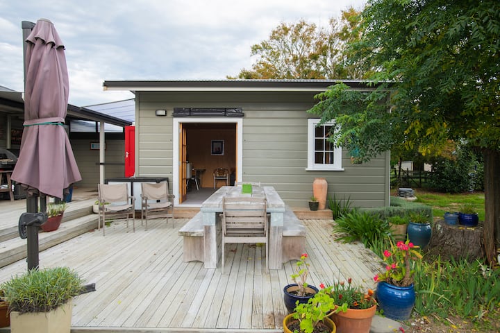 Adorable One Bedroom Guesthouse In Matawhero - Gisborne