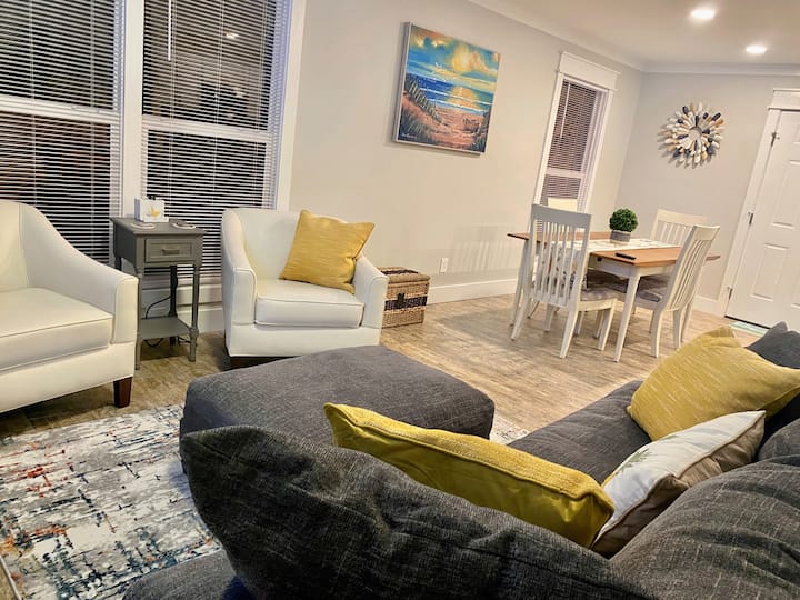 5 Star Stay! Steps To Gated Beach + Fun Nearby! - Florida