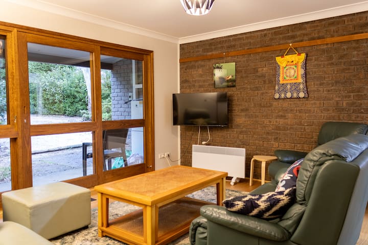 Peaceful, Spacious And Renovated 3-br Home - Katoomba