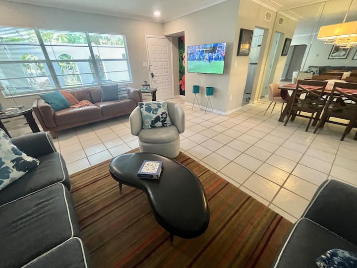 Perfect Family Getaway+ping Pong, Mini Golf, Bikes - Sarasota, FL