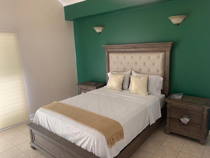 Guango Grove Getaway - Montego Bay