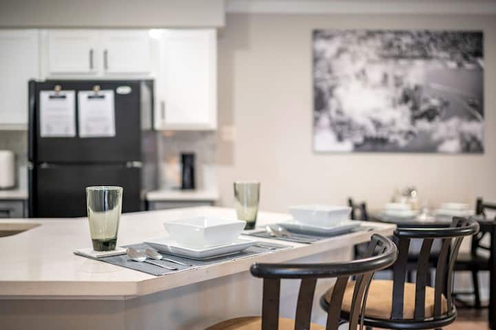 Modern Apartment - Medical Center | 30+ Day Stays - Houston, TX